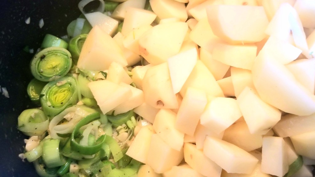 Coraline by Neil Gaiman – Food In Books